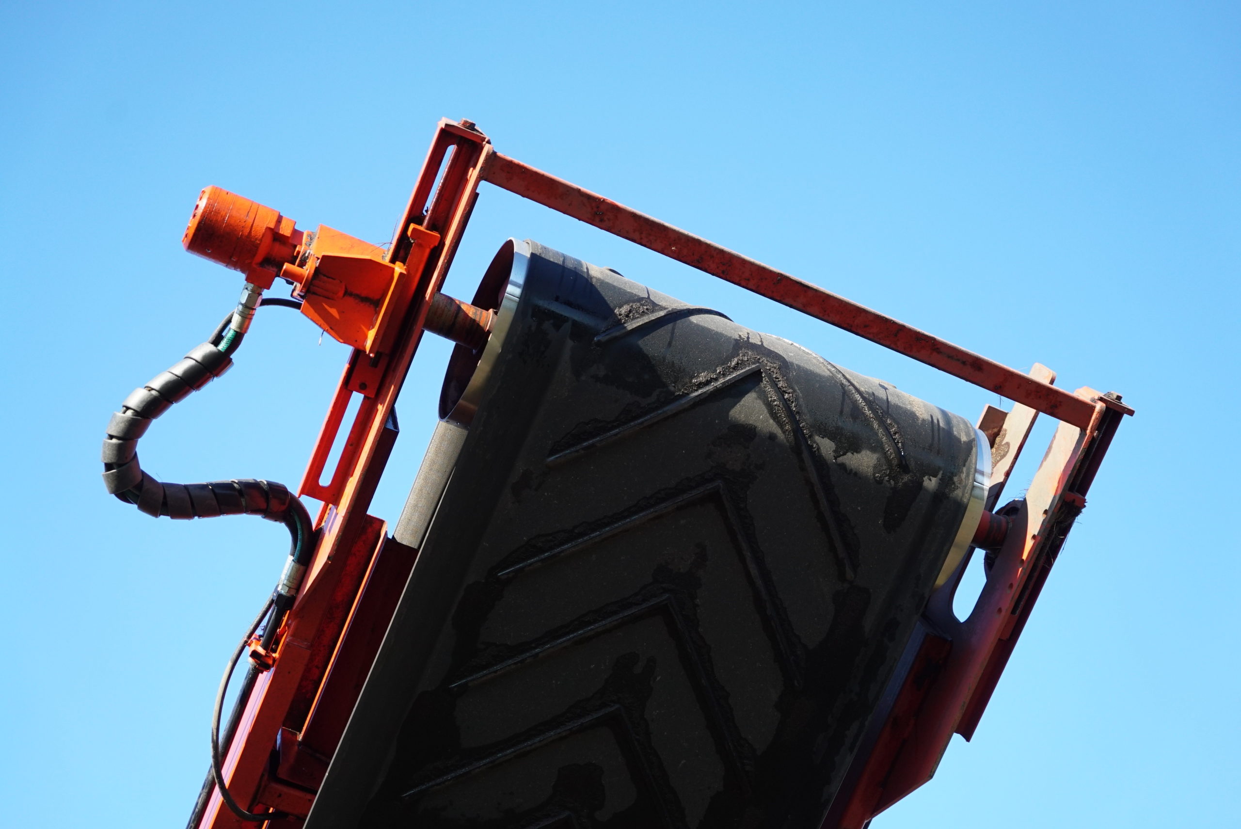 3400XT Wood Hog Horizontal Grinder (Tracked) | Stevens Group