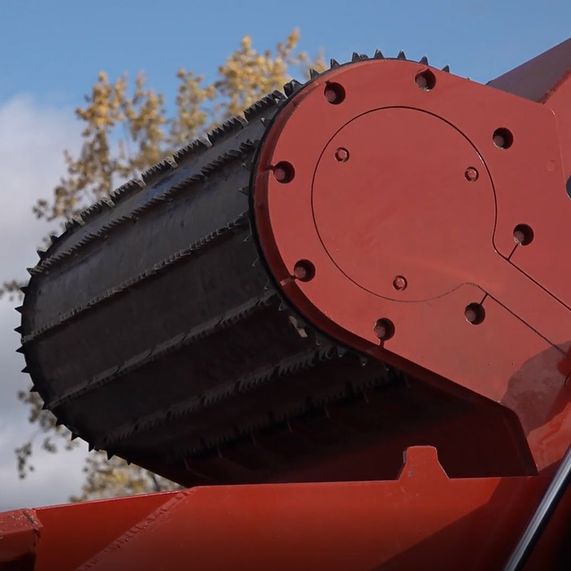 2400XT Wood Hog Horizontal Grinder (Tracked) | Stevens Group