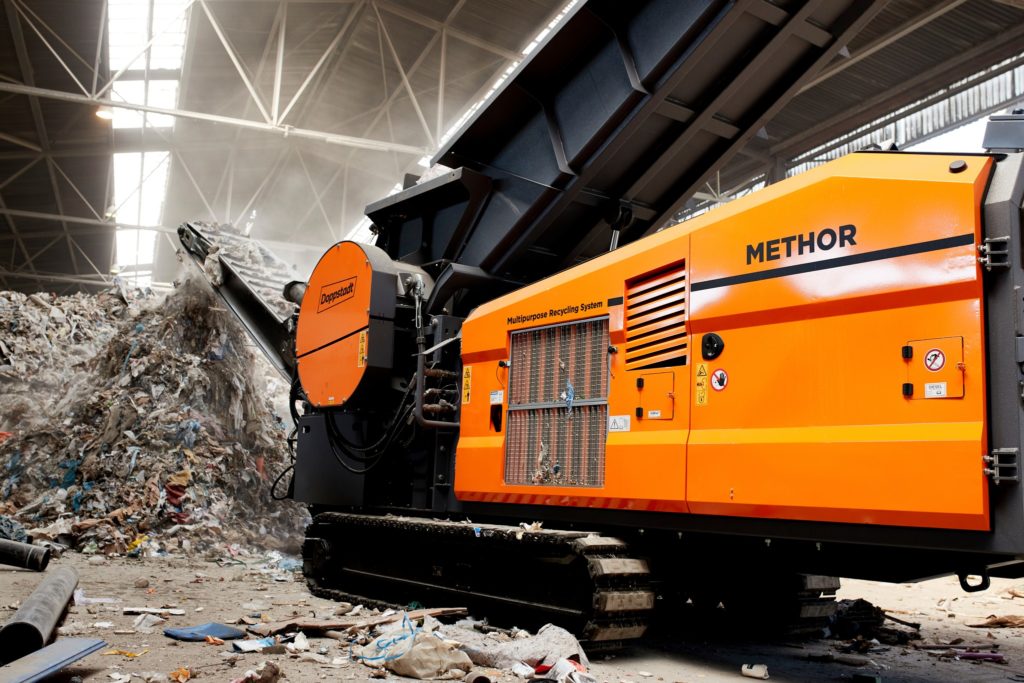 DOPPSTADT Methor Tracked Slow Speed Shredder | Stevens Group