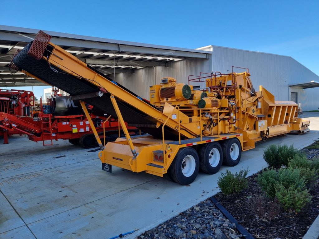 2015 BANDIT 4680 Horizontal Grinder | Stevens Group