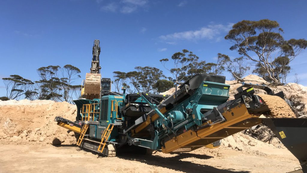 POWERSCREEN PREMIERTRAK 420E | Stevens Group