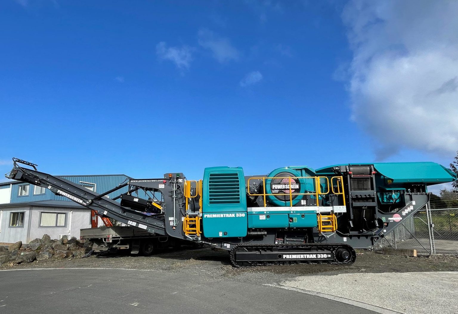 POWERSCREEN Trakpactor 550 & 550SR | Stevens Group