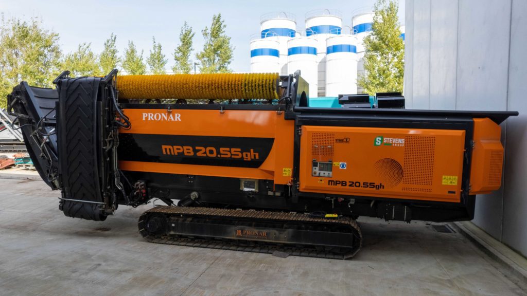 PRONAR MPB 20.55GH Trommel Screen | Stevens Group