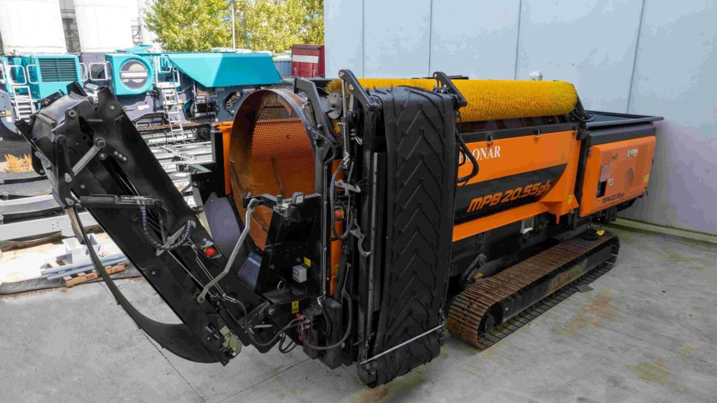 PRONAR MPB 20.55GH Trommel Screen | Stevens Group