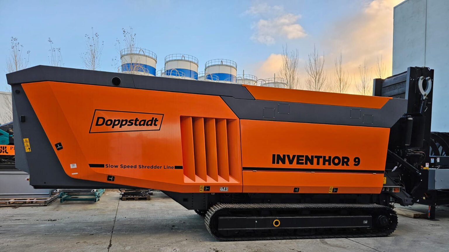 DOPPSTADT Inventhor 9 Tracked Slow Speed Shredder | Stevens Group