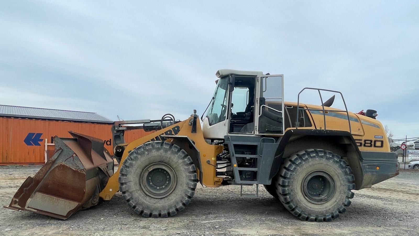 Liebherr L580 Wheel Loader | Stevens Group